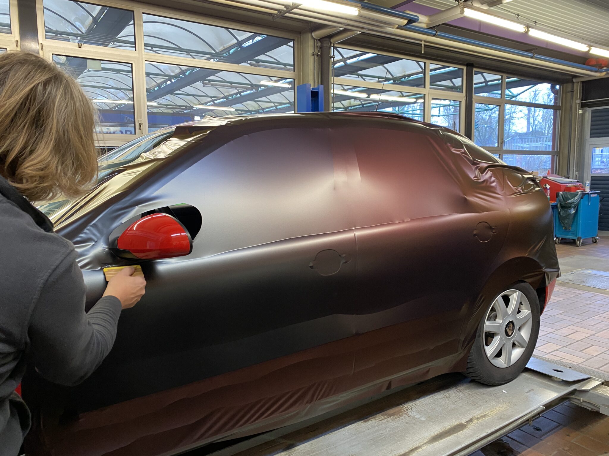 Car Wrapping Projekt der Auszubildenden der Schilder- und ...